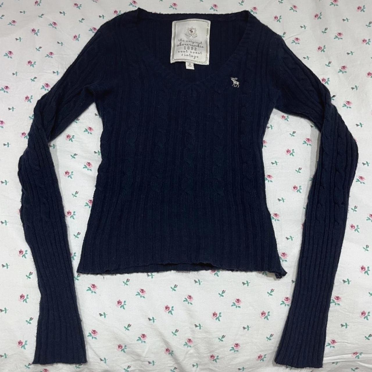 ୨୧ abercrombie & fitch vintage navy blue v neck... - Depop