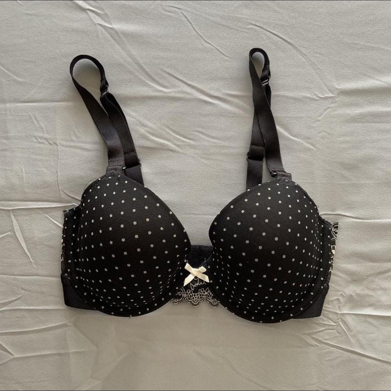 B tempt’d polka dot bra w bow. Excellent conditions.... - Depop