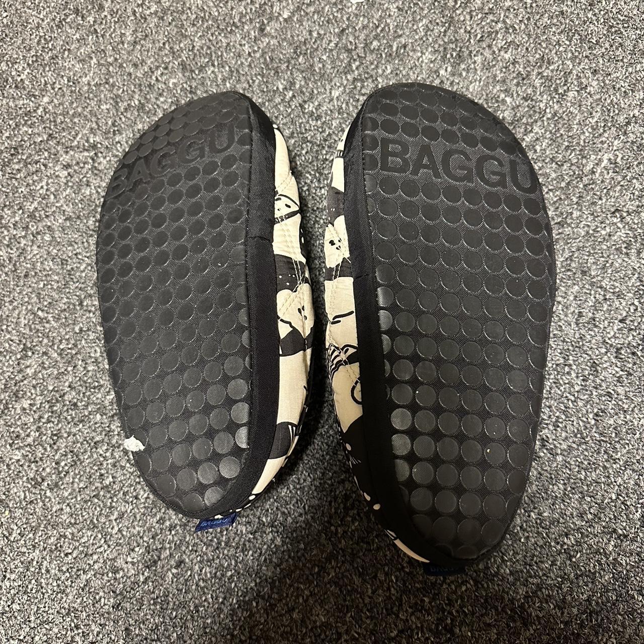 Baggu Black and White Mushroom Slippers Selling... - Depop