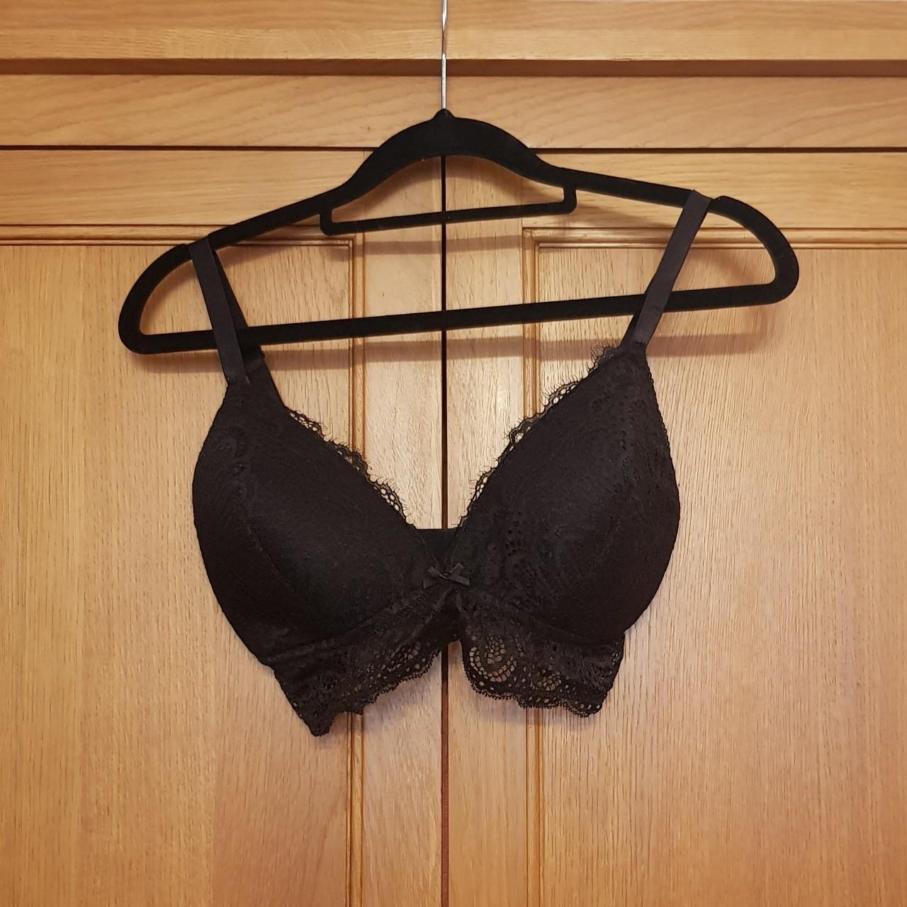 NEW LOOK battenburg padded bralet size UK 34 D/DD,... - Depop