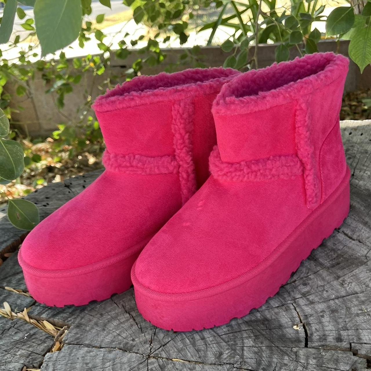 Hot Pink Platform Boots Size 7 Brand New!!! Ugg dupe... - Depop