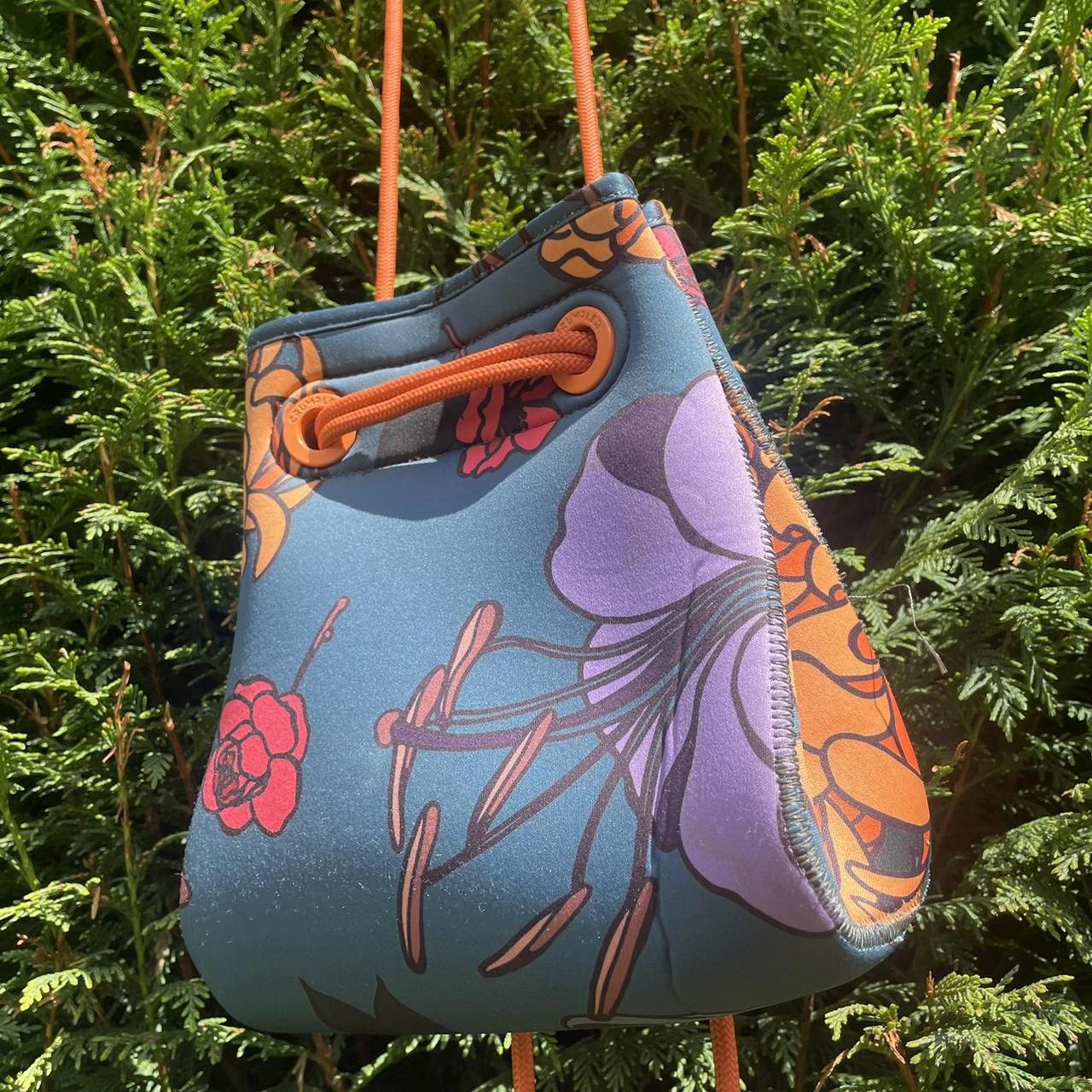 Obus X Crumpler pod bag 💜🌹🧡 Hard to find piece from... - Depop