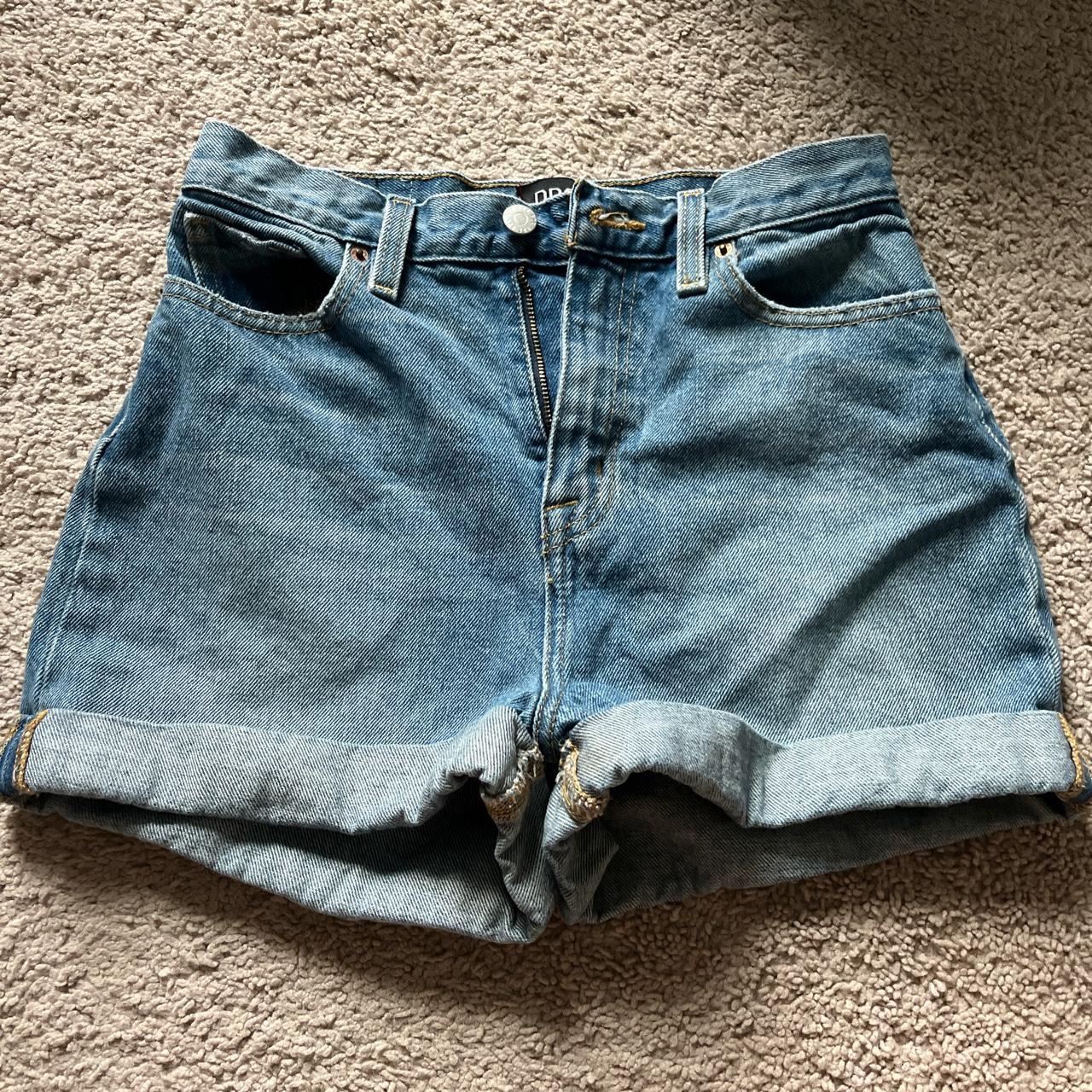 bdg urban outfitters high rise mom shorts medium wash - Depop
