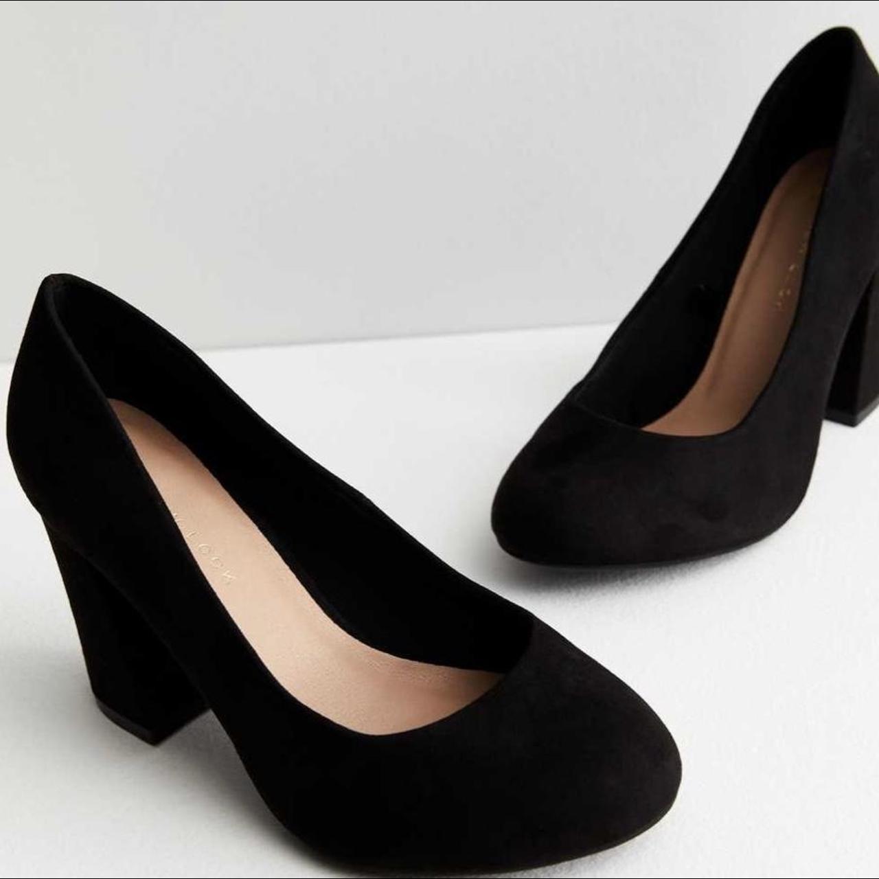 New Look Women's Black Courts | Depop