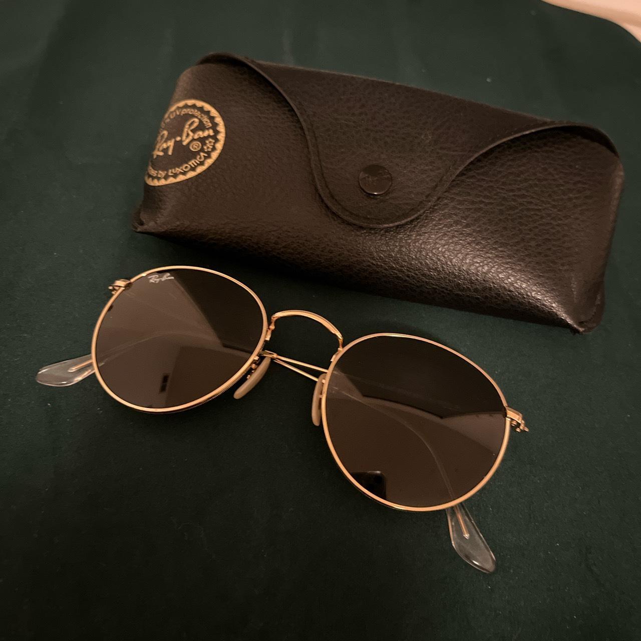 Round Ray-Ban 3447 Gold/Black metal Sunglasses, dark... - Depop