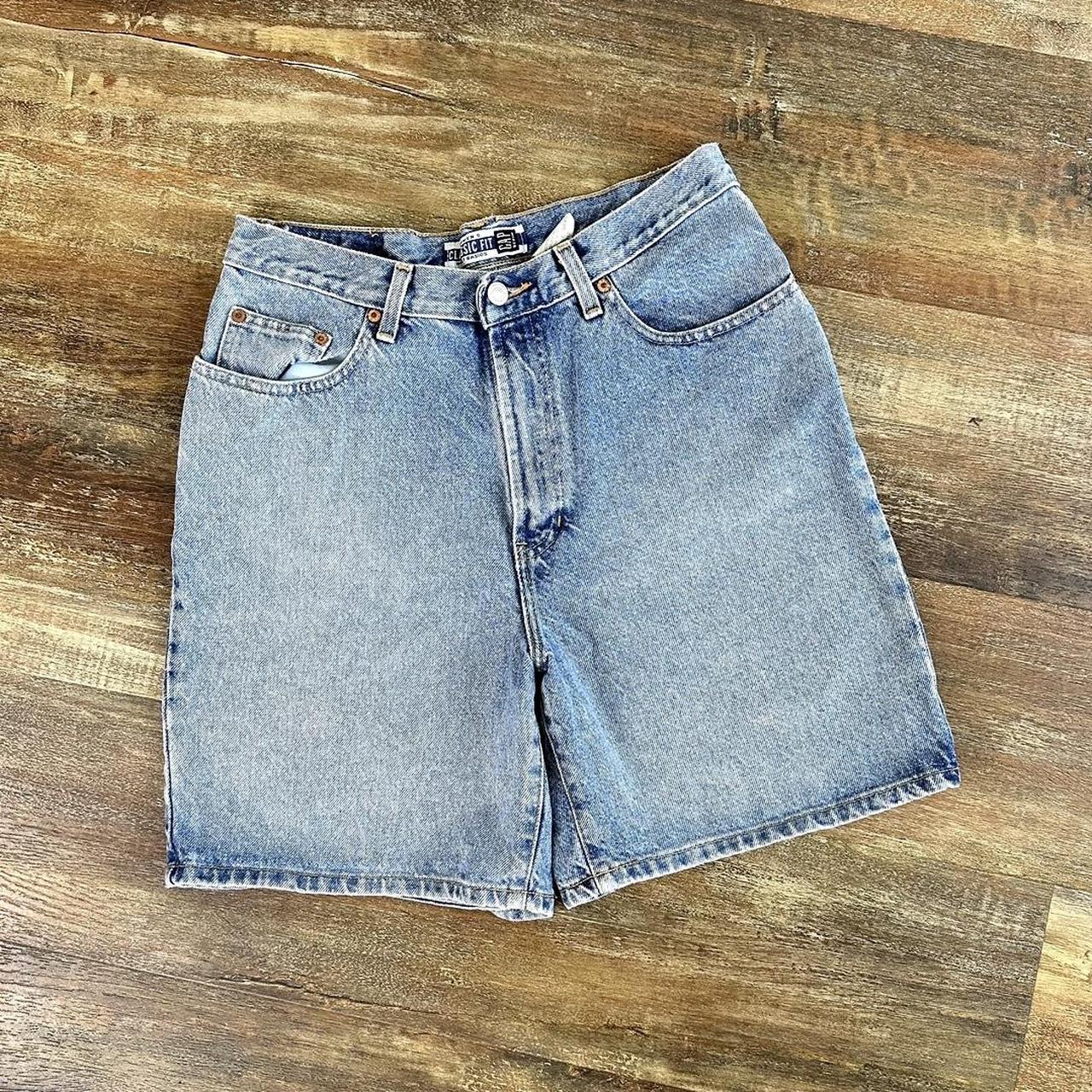90s GAP Denim Shorts 🛒 Nice medium-wash vintage... - Depop