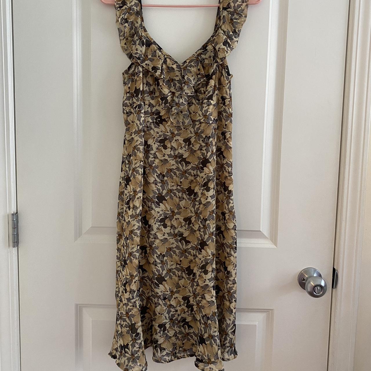 Vintage early 2000s flowy eloquent dark tone mid... - Depop