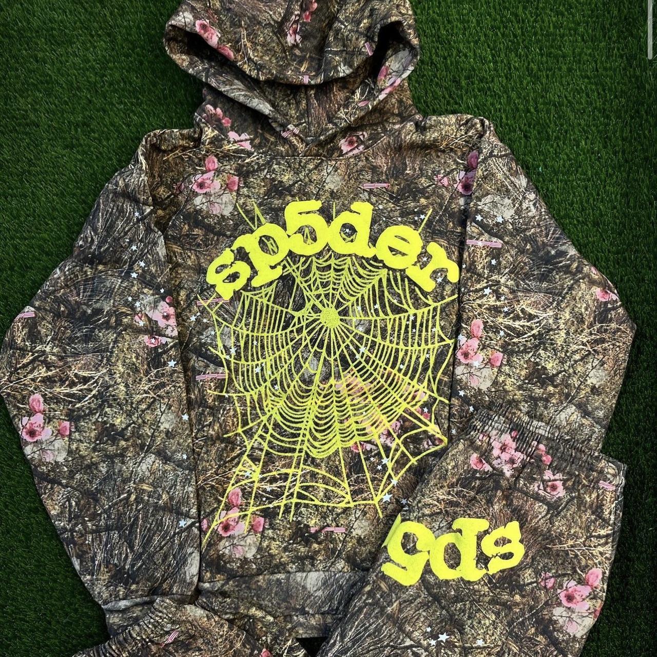 SP5DER REAL TREE OG WEB HOODIE SPIDERWORLWIDE Worn... - Depop