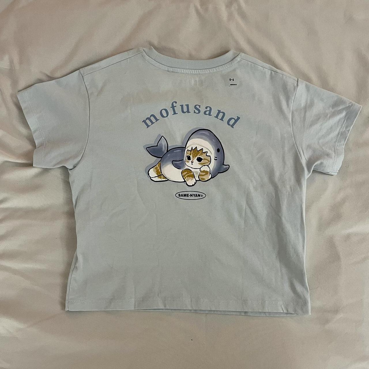 NWT uniqlo mofusand cat shark tshirt size 5T-6T... - Depop