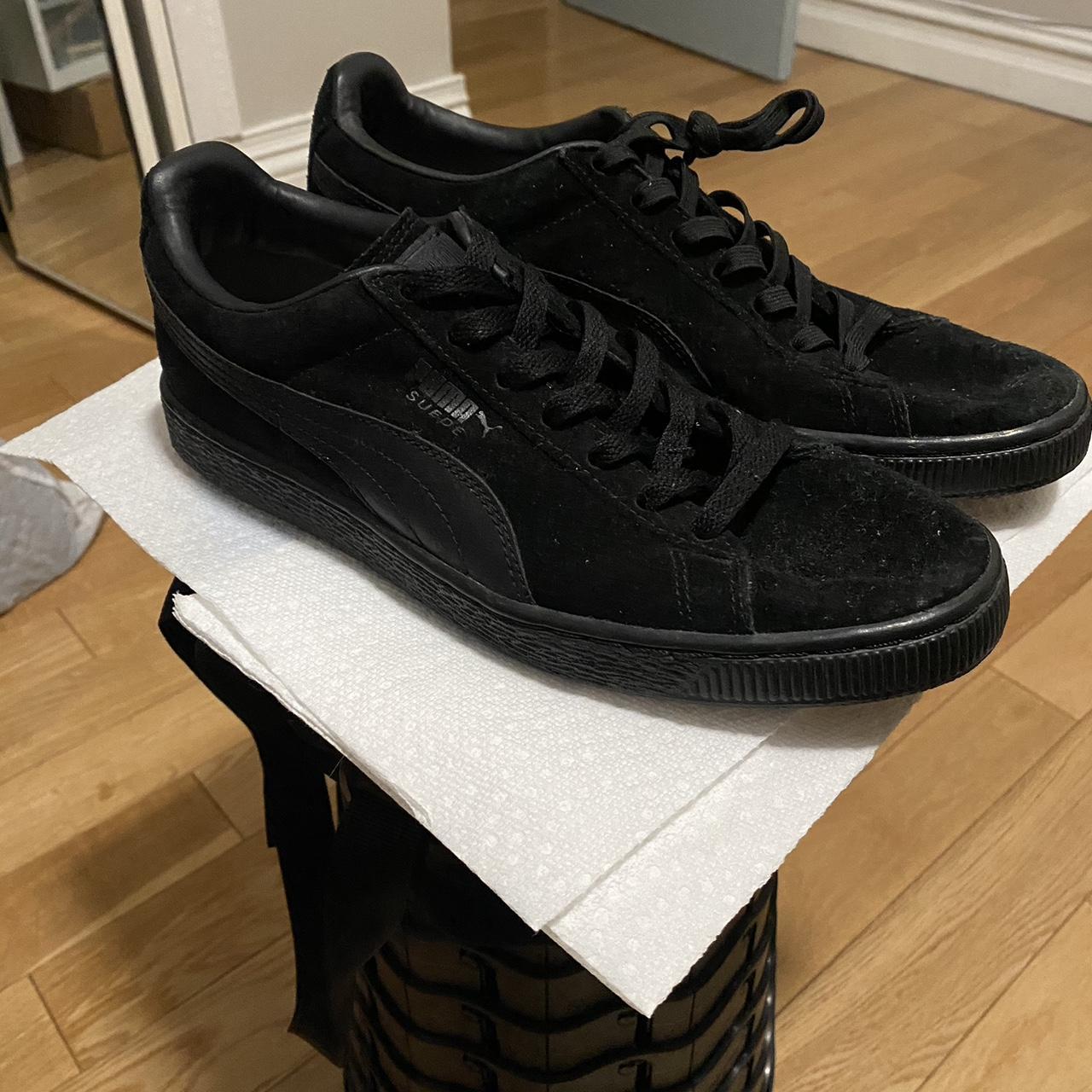 BLACK PUMA SUEDE CLASSICS size 8. look at pics... - Depop