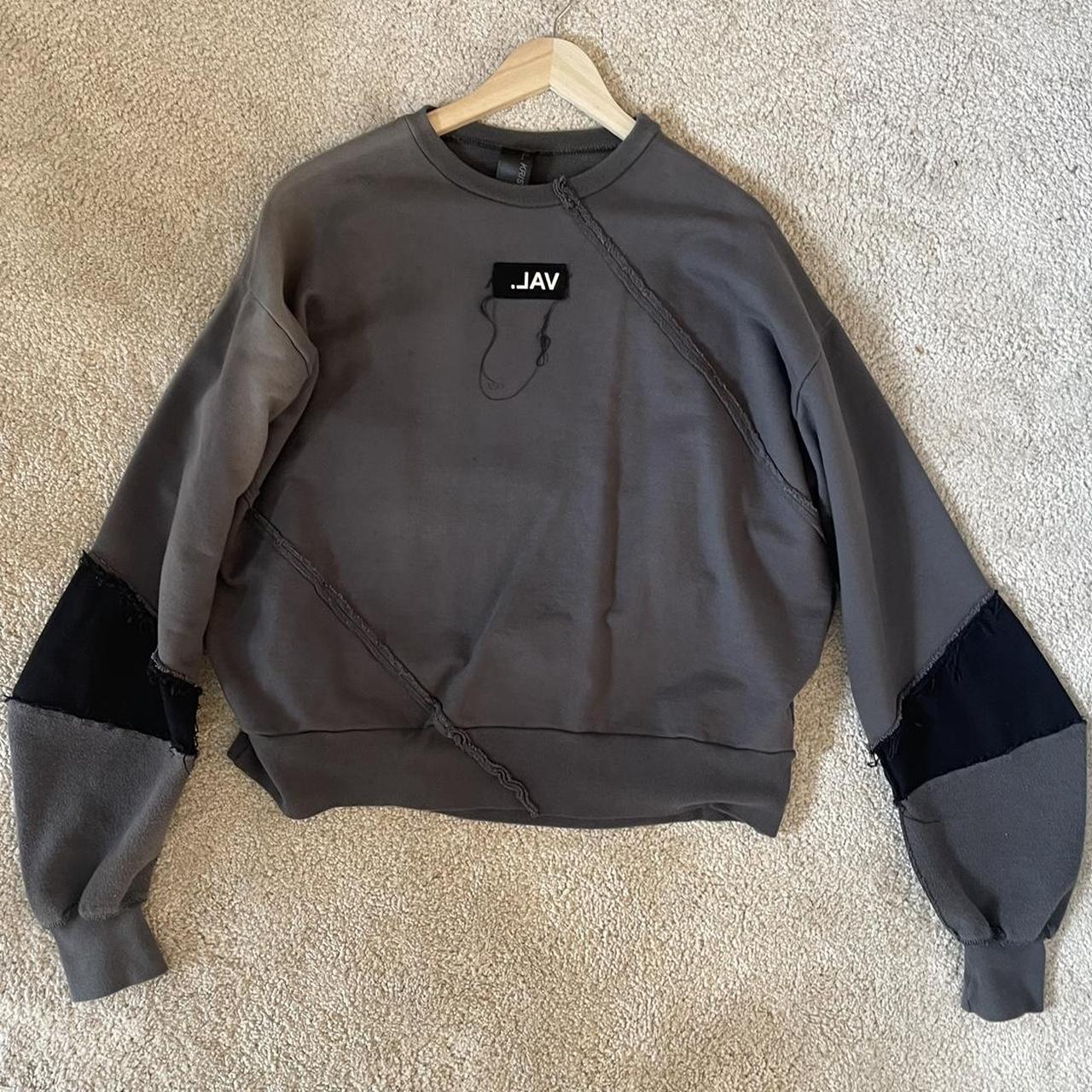 Val Kristopher Boxy Crewneck Sweater Like... - Depop