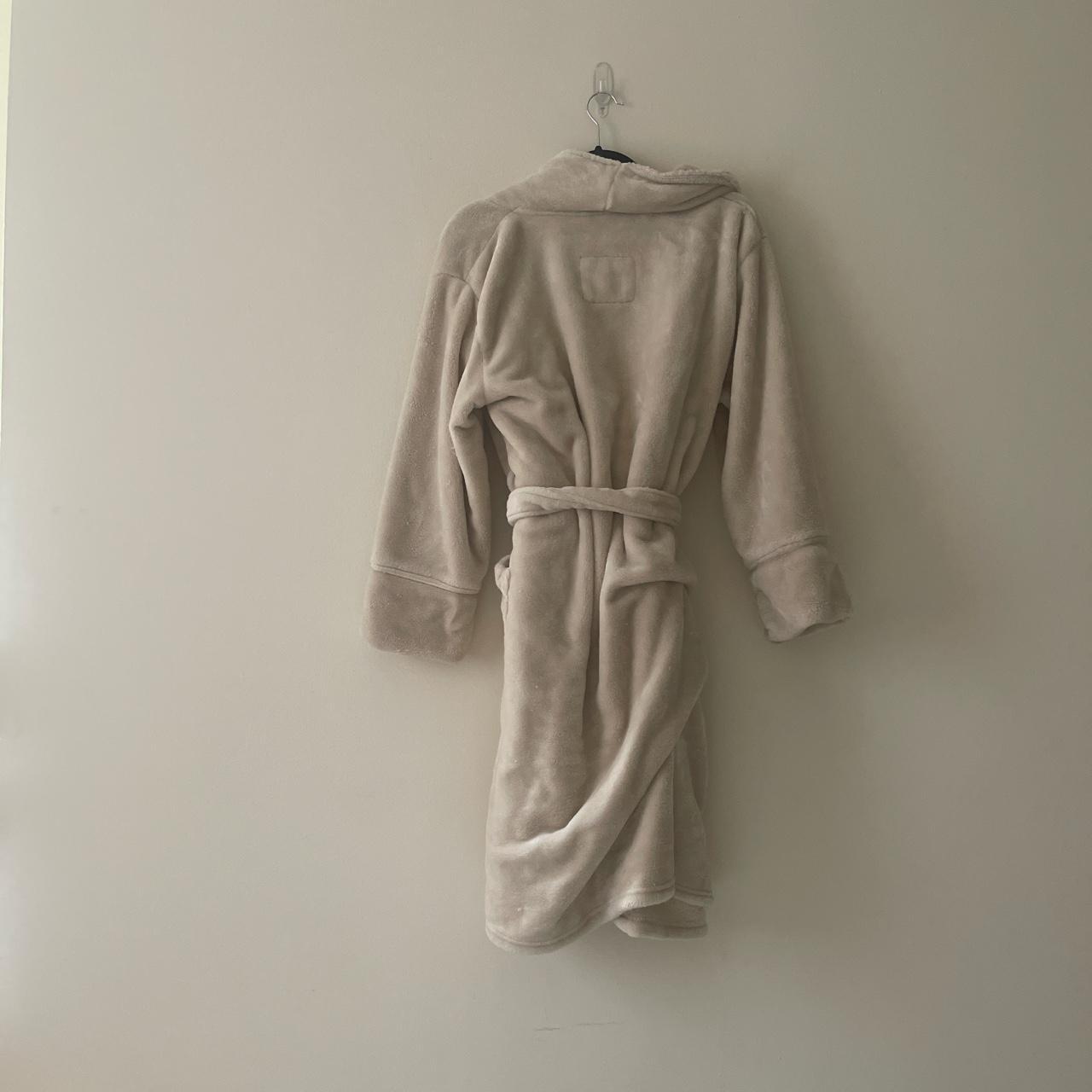 PJ Salvage Women's Cream Robe | Depop