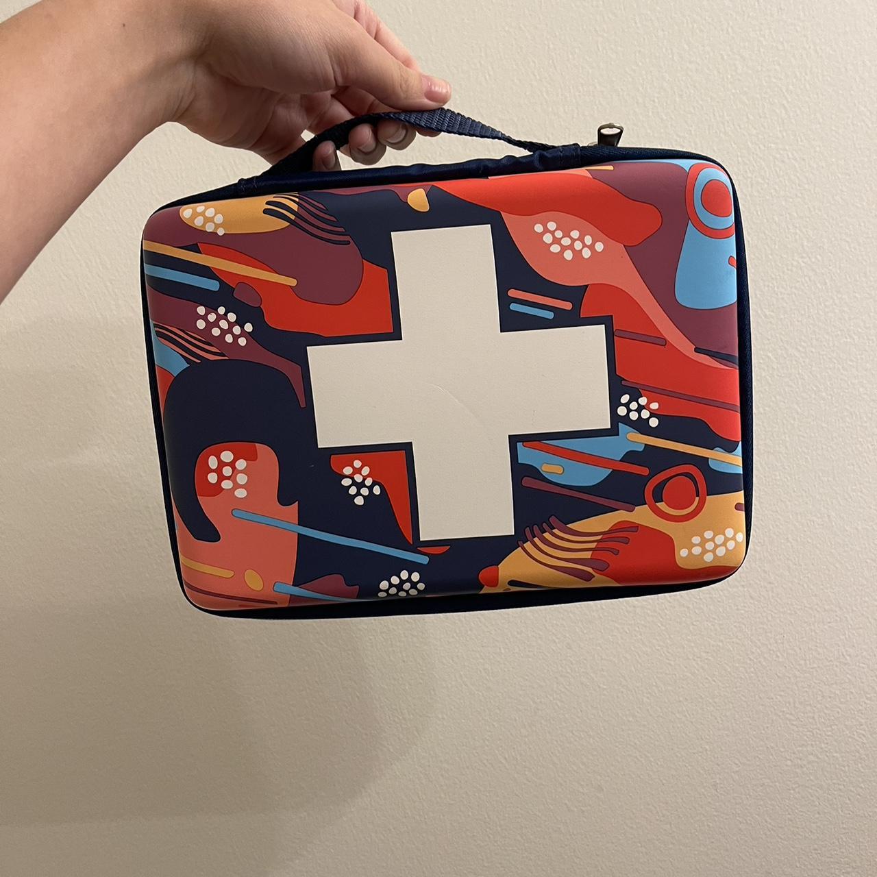 cute first aid kit bag in good condition - Depop