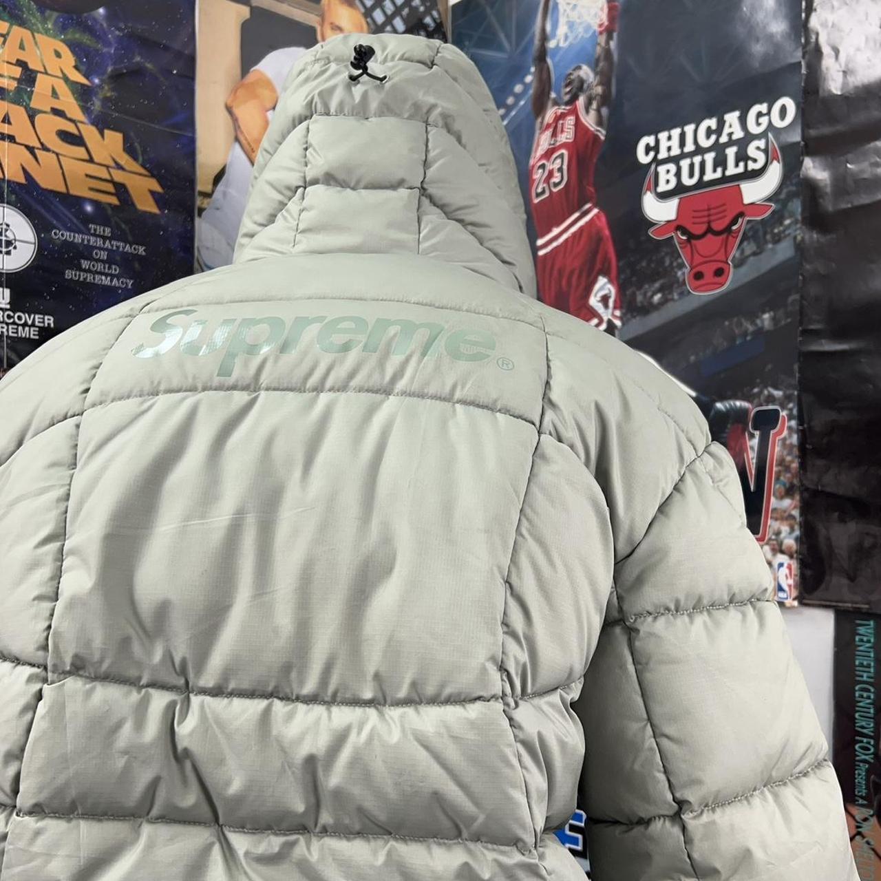 Supreme Puffer🖤 Supreme Warp Puffer Jacket💚 🖤Size... - Depop