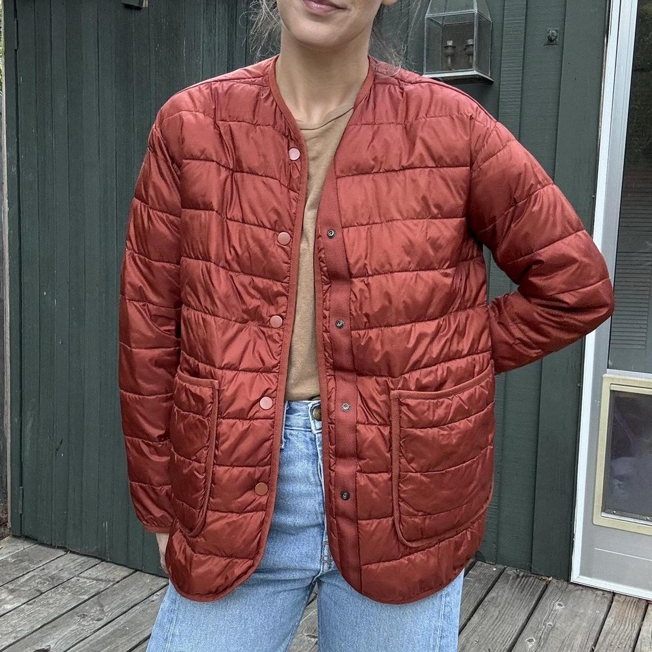 Everlane renew quilted liner jacket Beautiful red... - Depop
