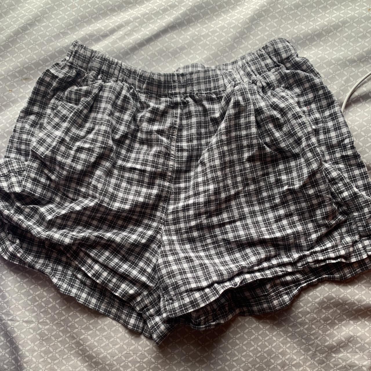 Brandy Melville boxers sleep shorts with a cute... - Depop