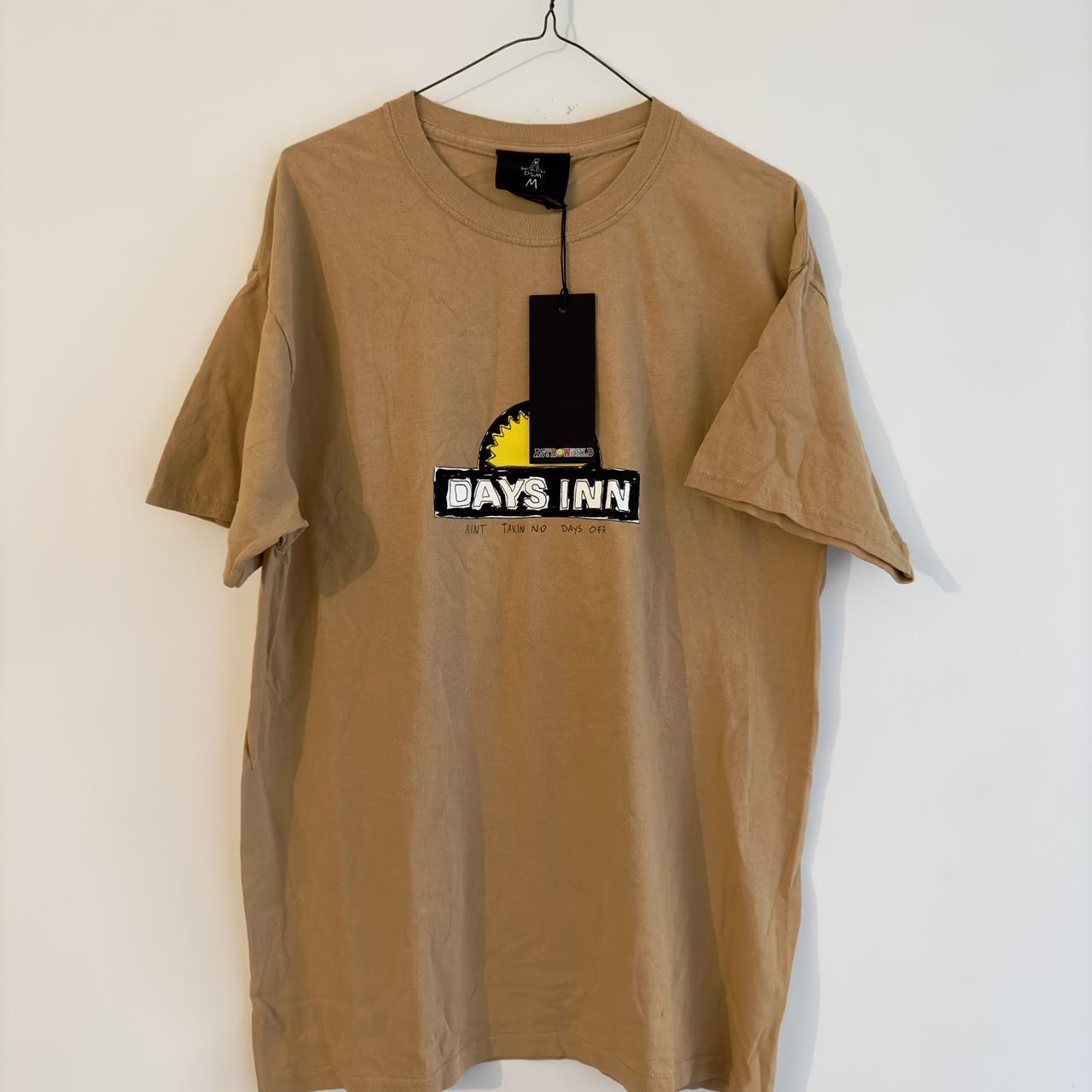 Travis Scott Men's Tan T-shirt | Depop