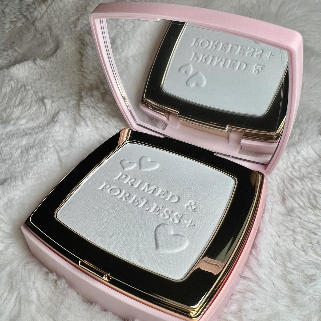 Too Faced Primed & Poreless Pressed Pore-Blurring &... - Depop