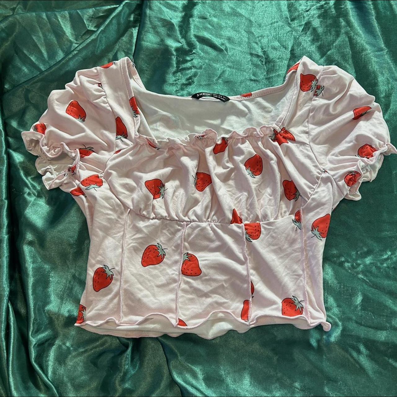 Pink Strawberry Crop Top #strawberry #croptop #pink - Depop