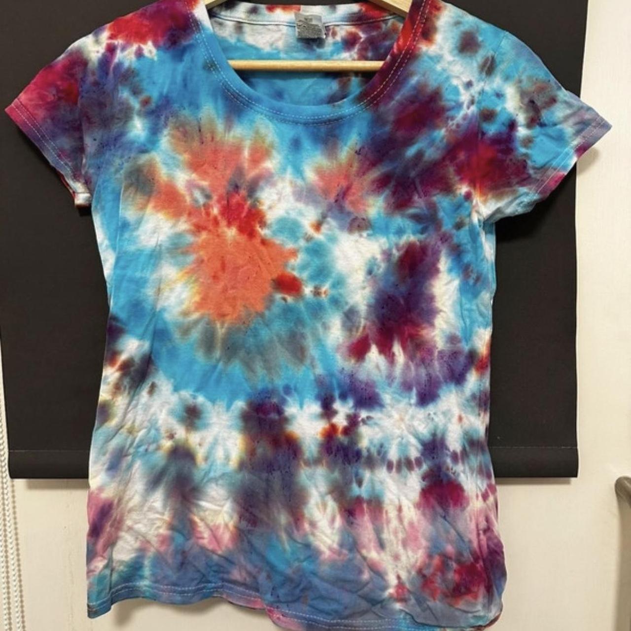 Fruit of the loom tie dye print t-shirt size small - Depop