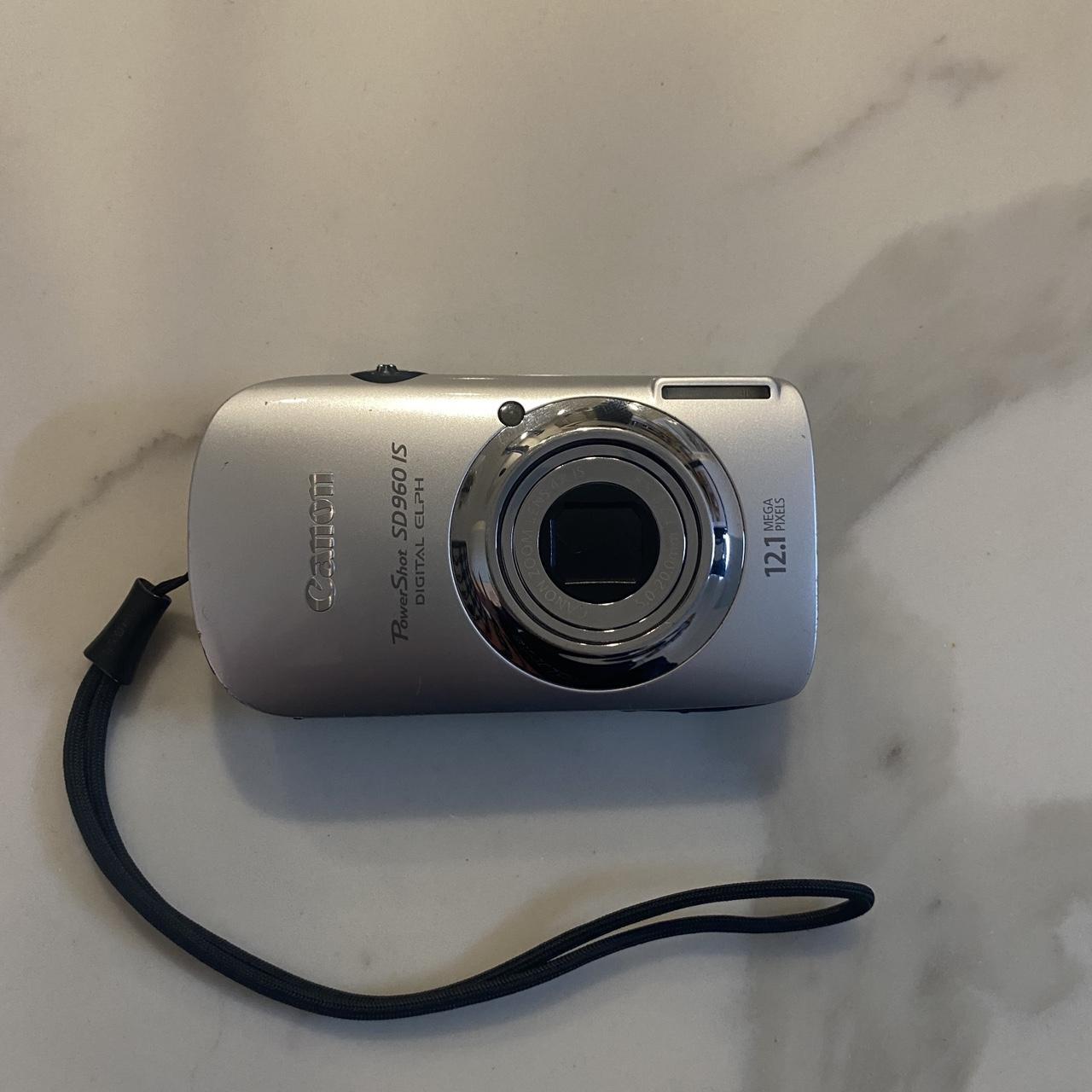 Canon Grey and Silver Cameras-and-accessories | Depop