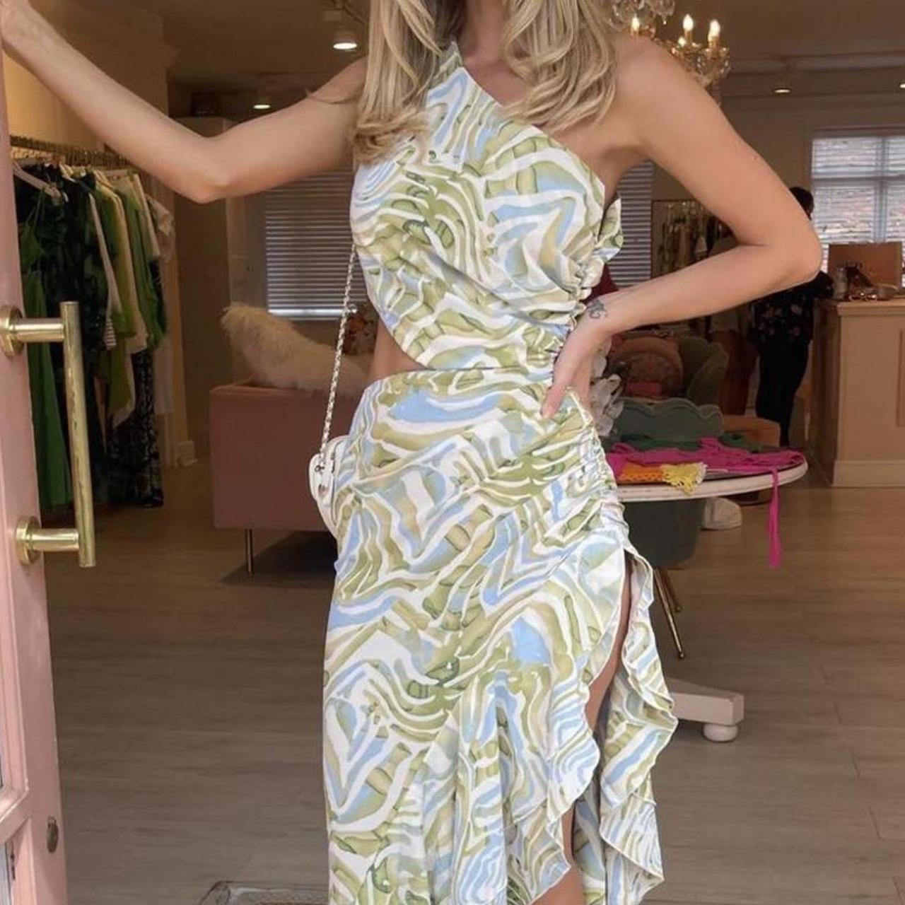 Elle belle attire dress Size small Worn once Sits... - Depop