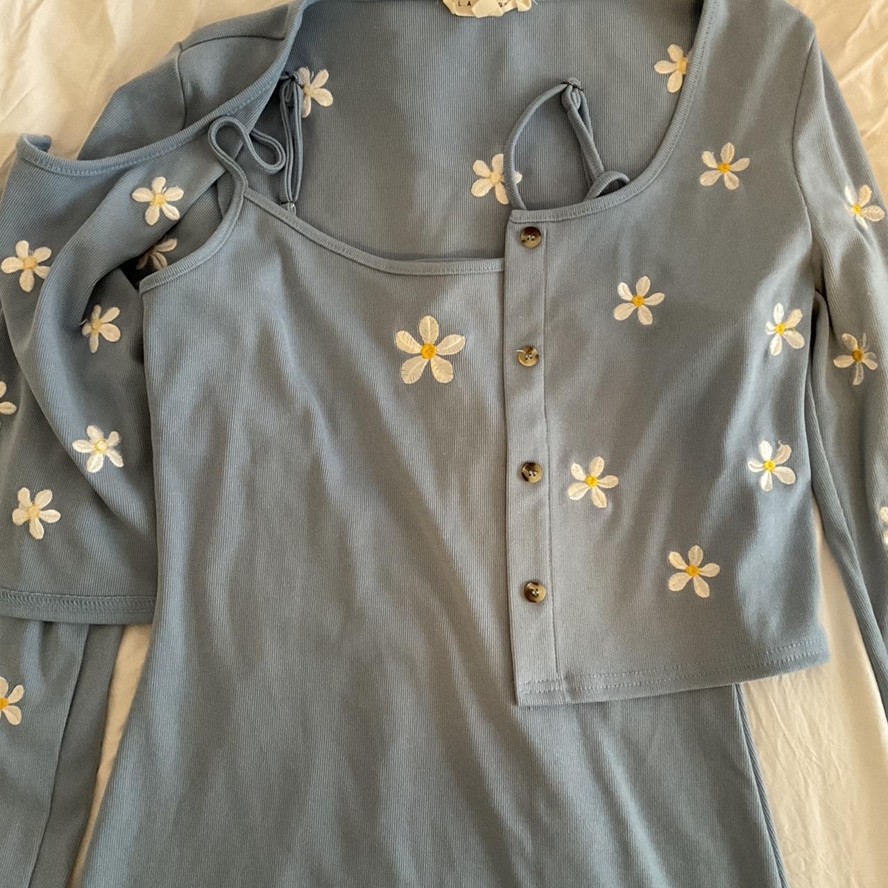 Blue Daisy Pacsun dress - Depop