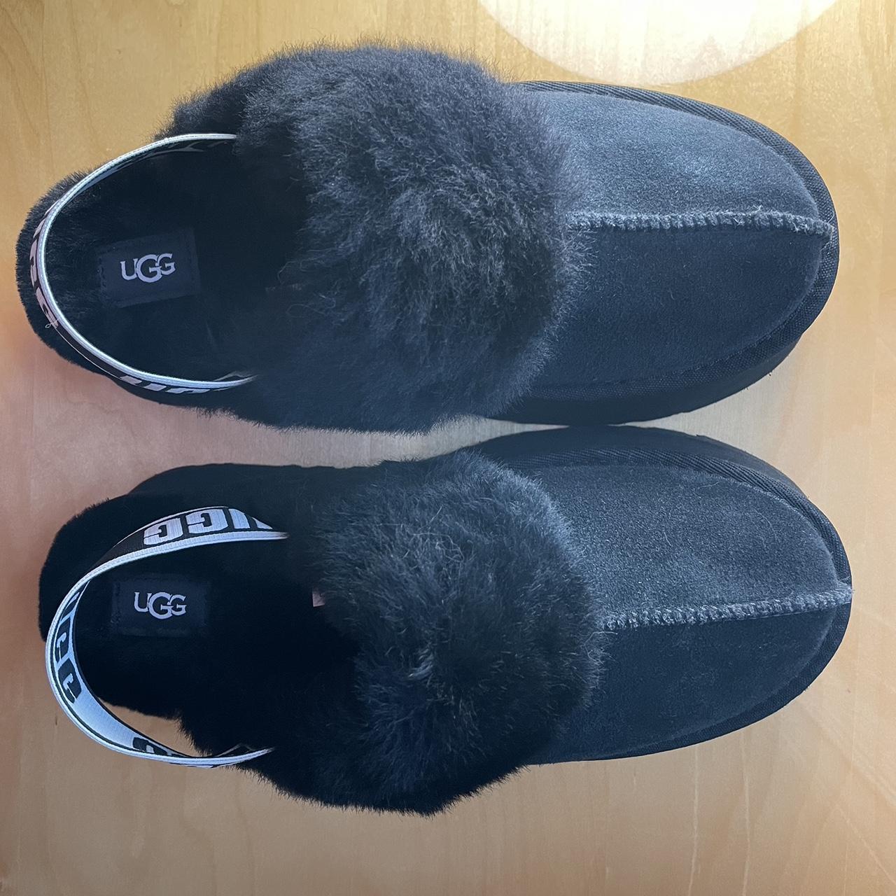 UGG Women's Clogs | Depop