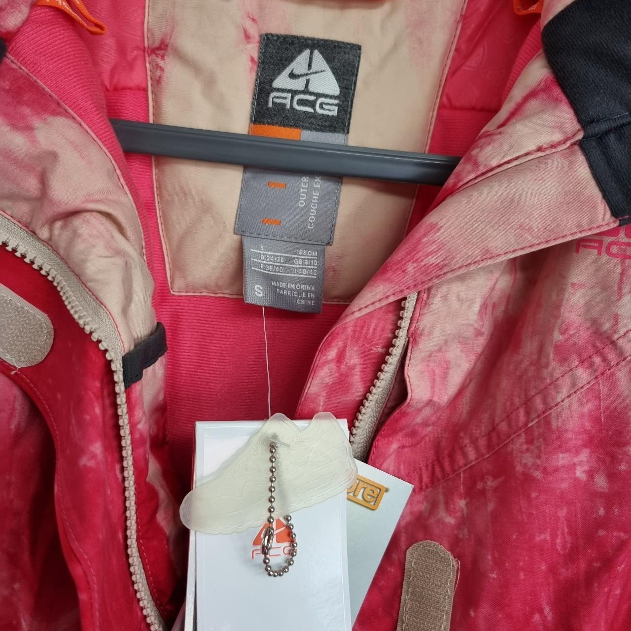 Nike acg ladies tyedye ski jacket Size small uk... - Depop