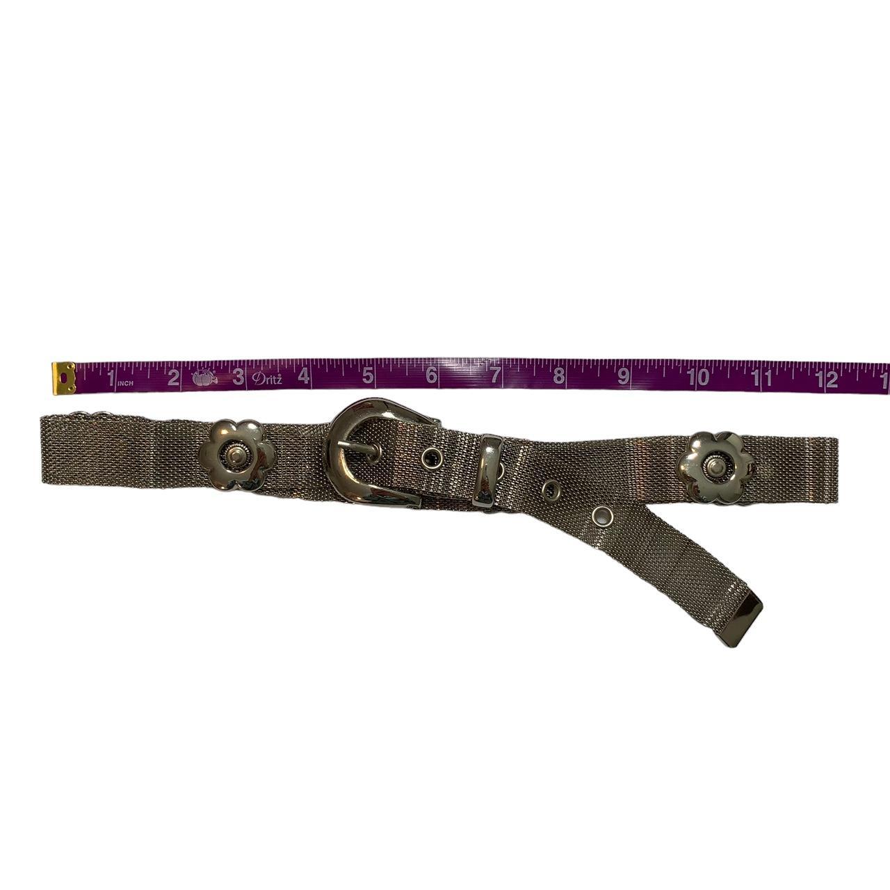 Y2k silver metal flower belt -fits... - Depop