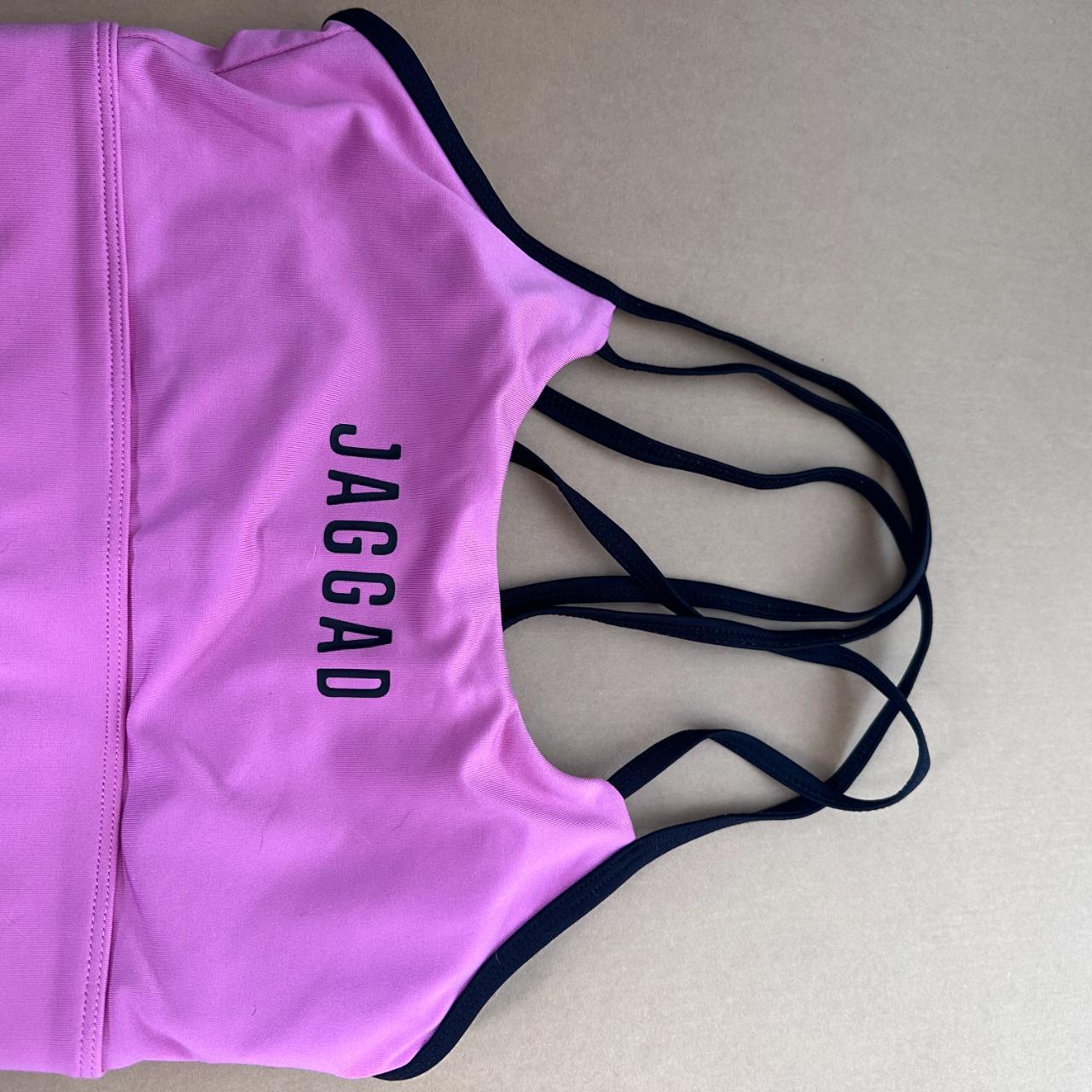 Jaggad Sports Bra - Depop
