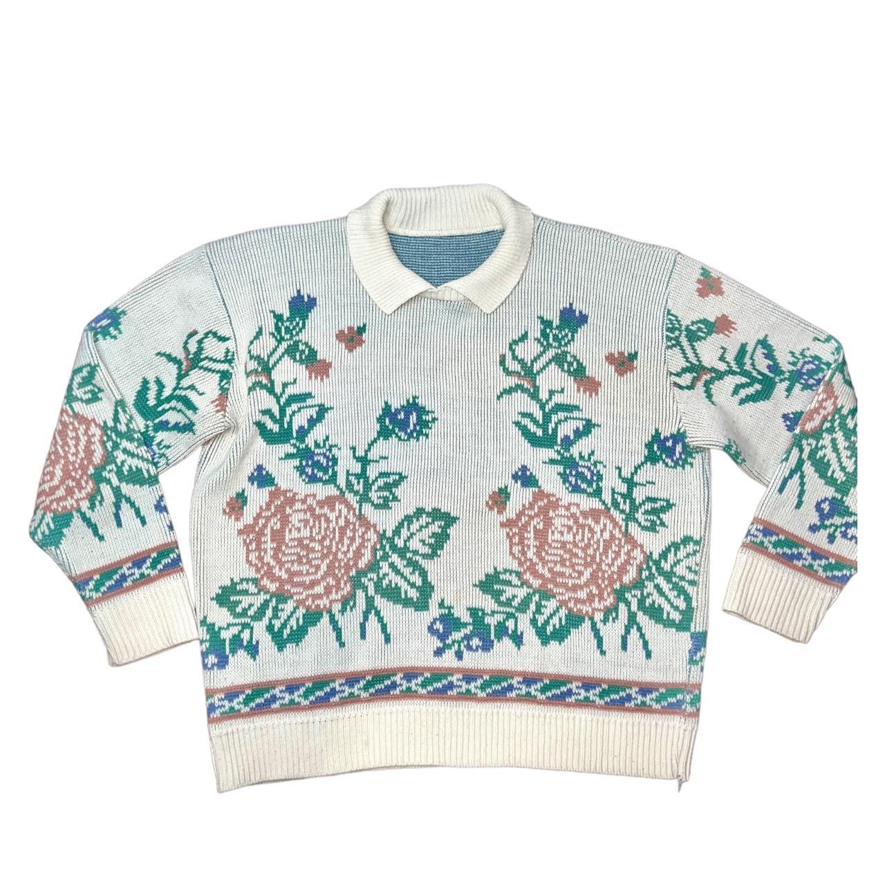 Vintage 90s Grandmacore sweater 🌸 💗 super cute... - Depop