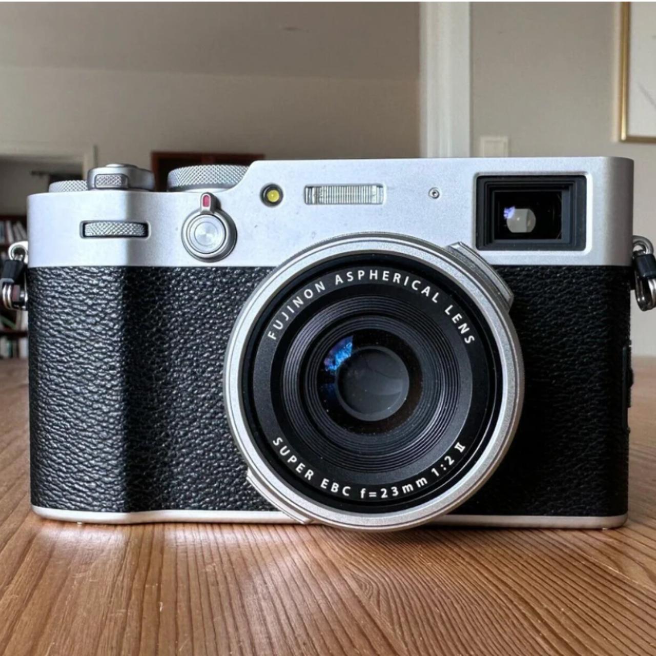 FUJIFILM FinePix X100 Fujifilm Compact Digital... - Depop