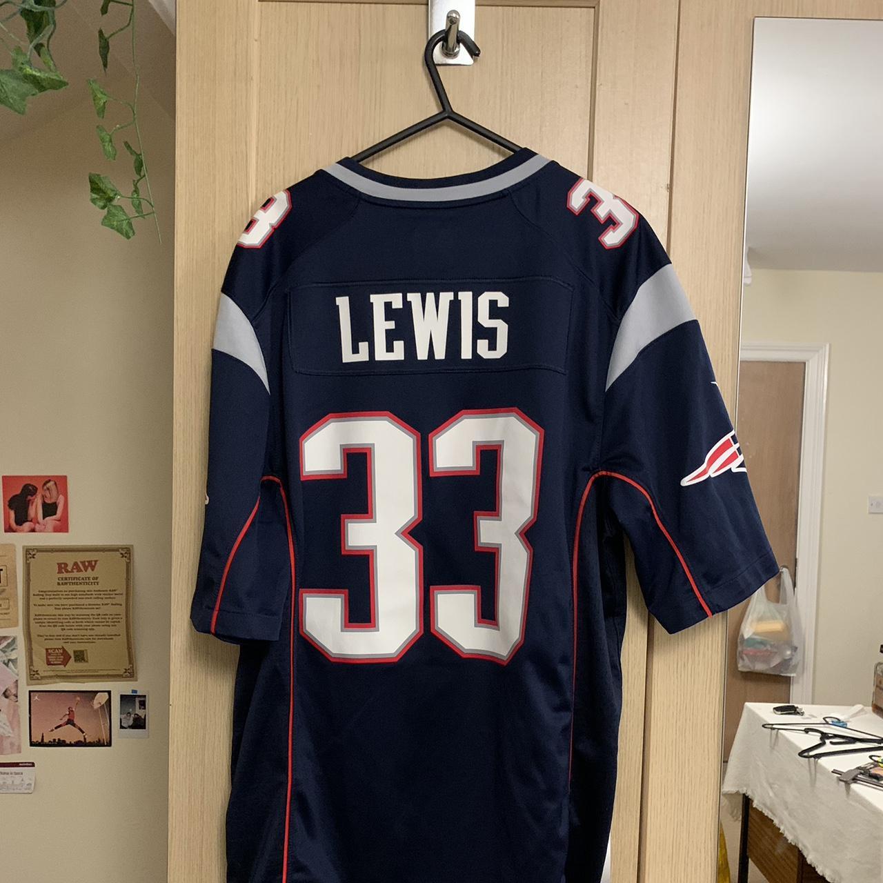 NFL Men's T-shirt | Depop