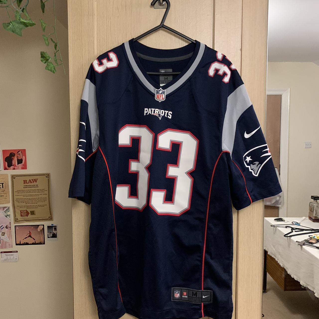 NFL Men's T-shirt | Depop