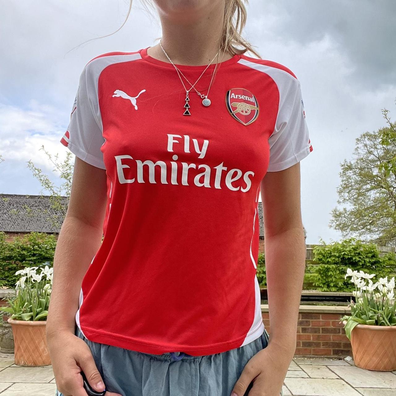 Arsenal Football Shirt 🌸SIZE: 30/32 in... - Depop