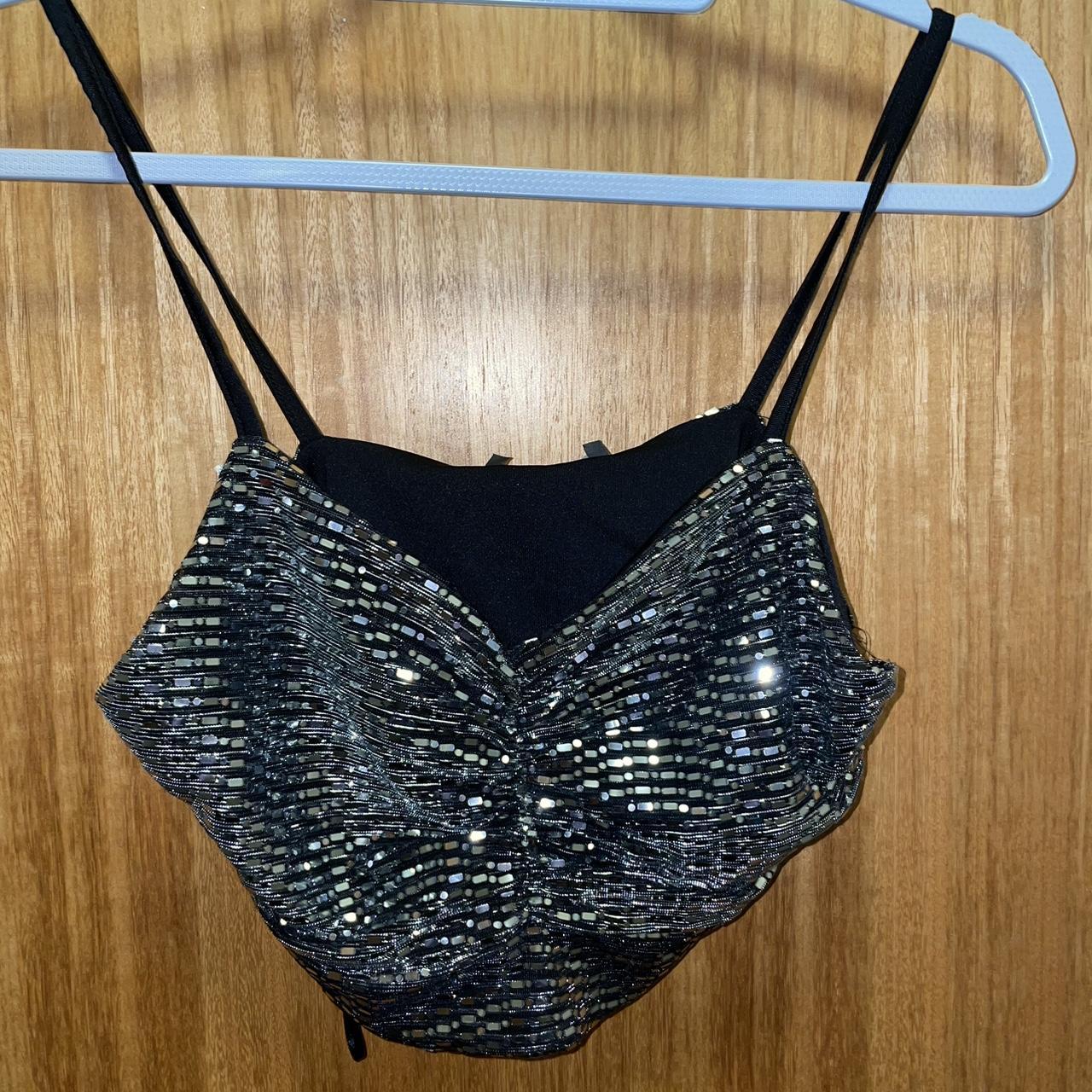 Primark Women's Silver Crop-top | Depop