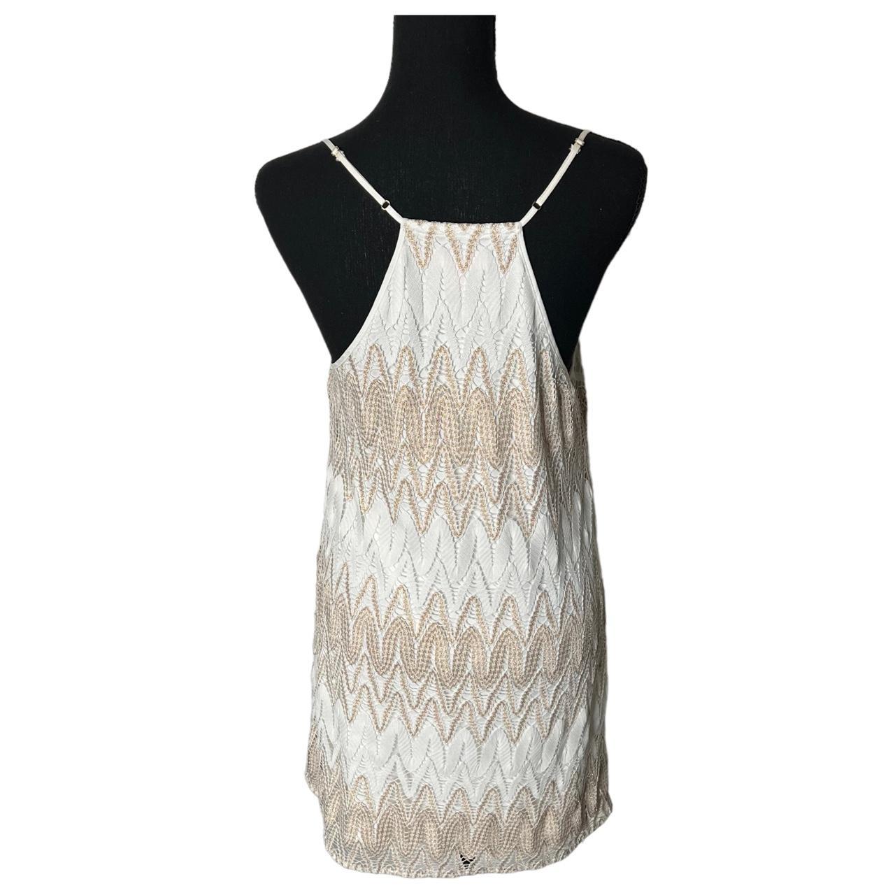 Lilly Pulitzer White & Gold Metallic Dusk Slip... - Depop