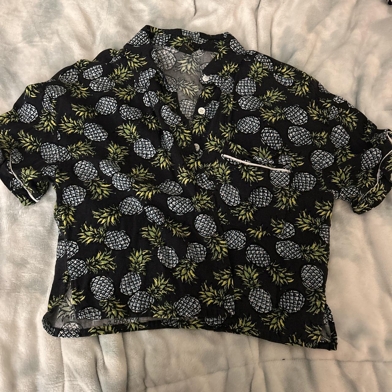 Forever21 cropped pineapple button up!! Worn a few... - Depop