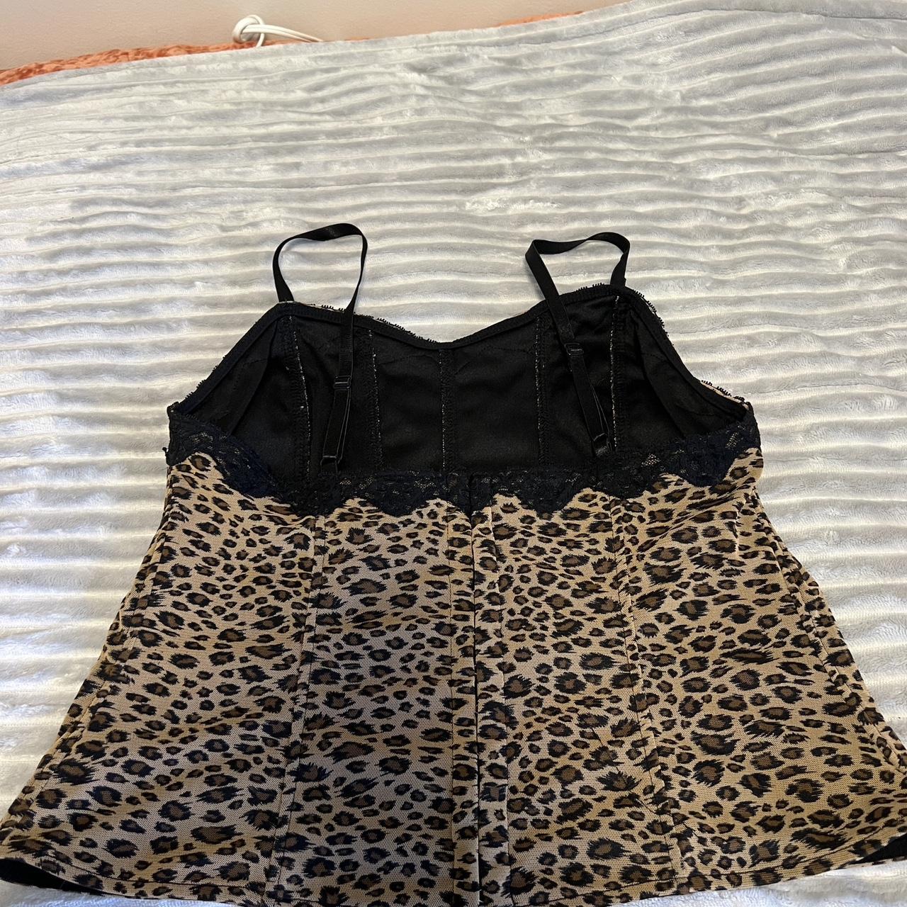 Venezia cheetah print corset like top size 16 - Depop