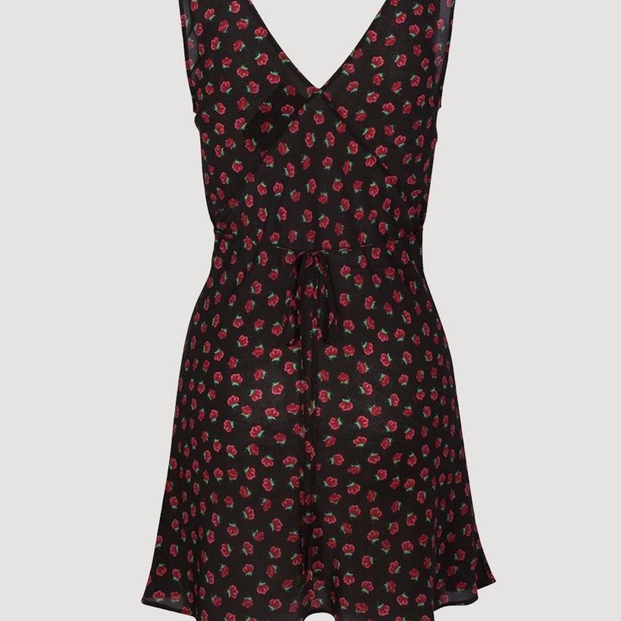 Réalisation Par Women's Black and Red Dress | Depop