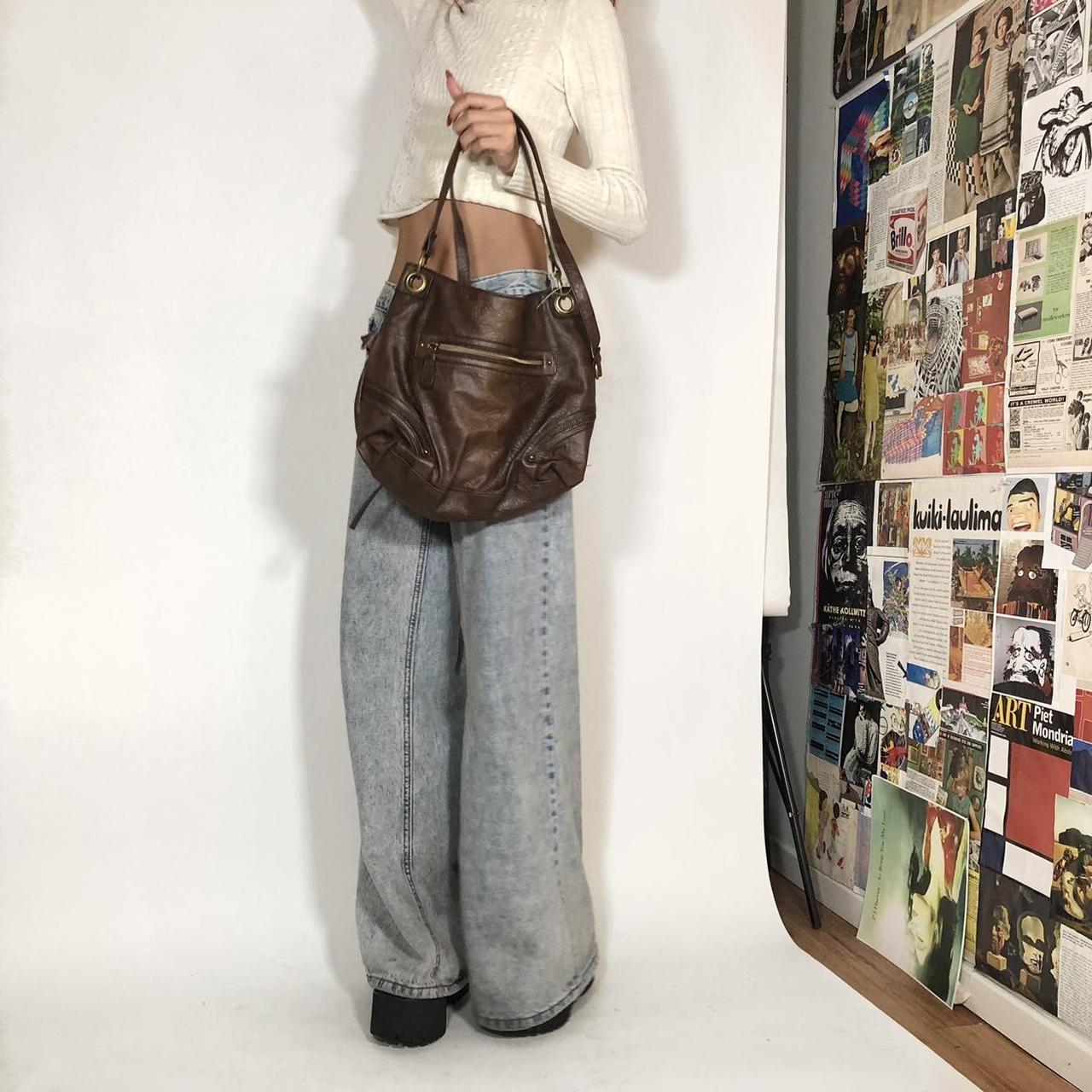 The cutest brown slouchy grunge shoulder bag in... - Depop