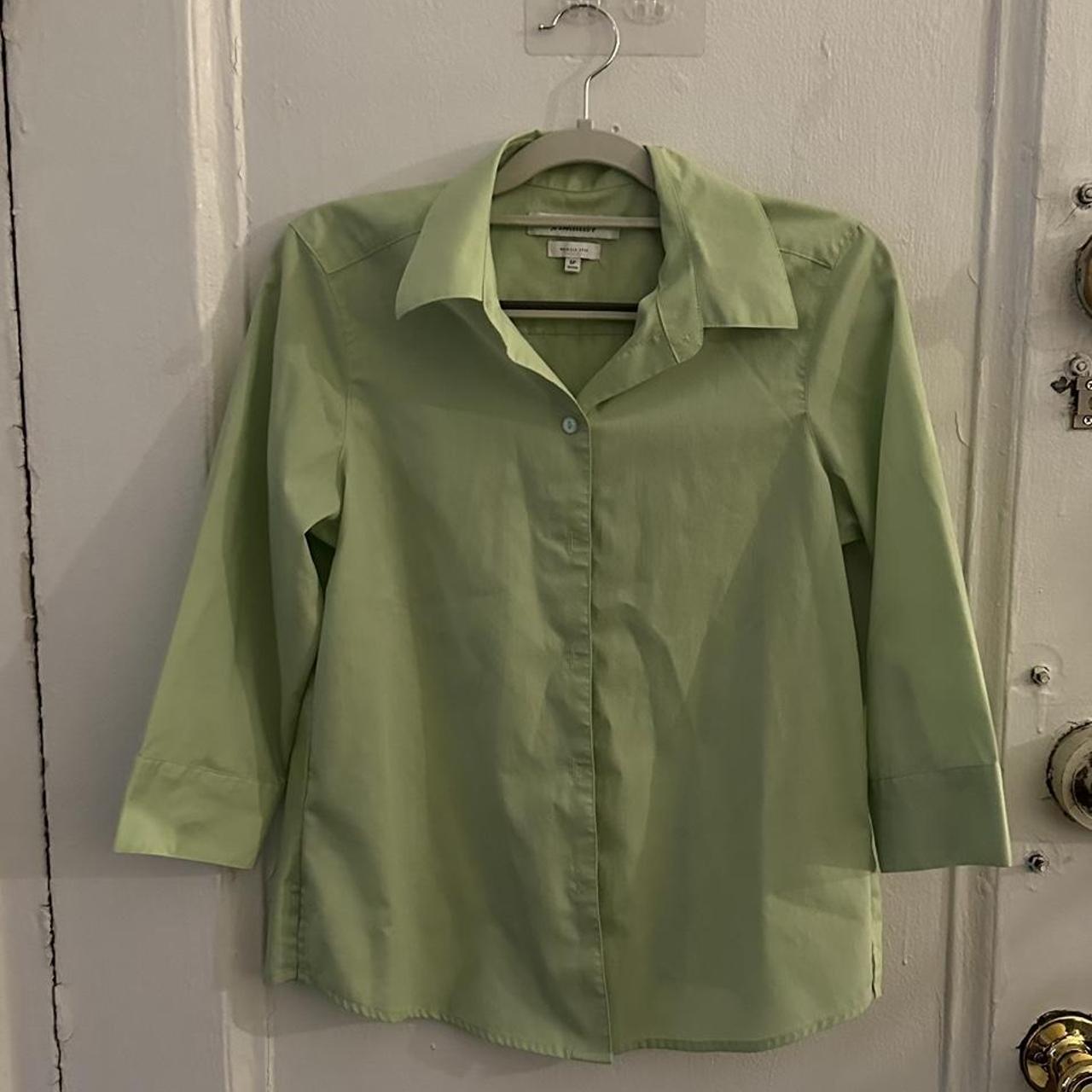 foxcroft green button down in size 6P - Depop