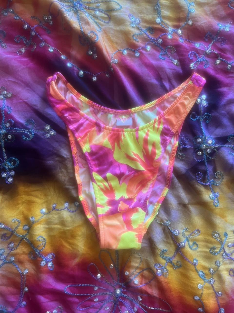 vintage venus 80’s swim bottoms - Depop