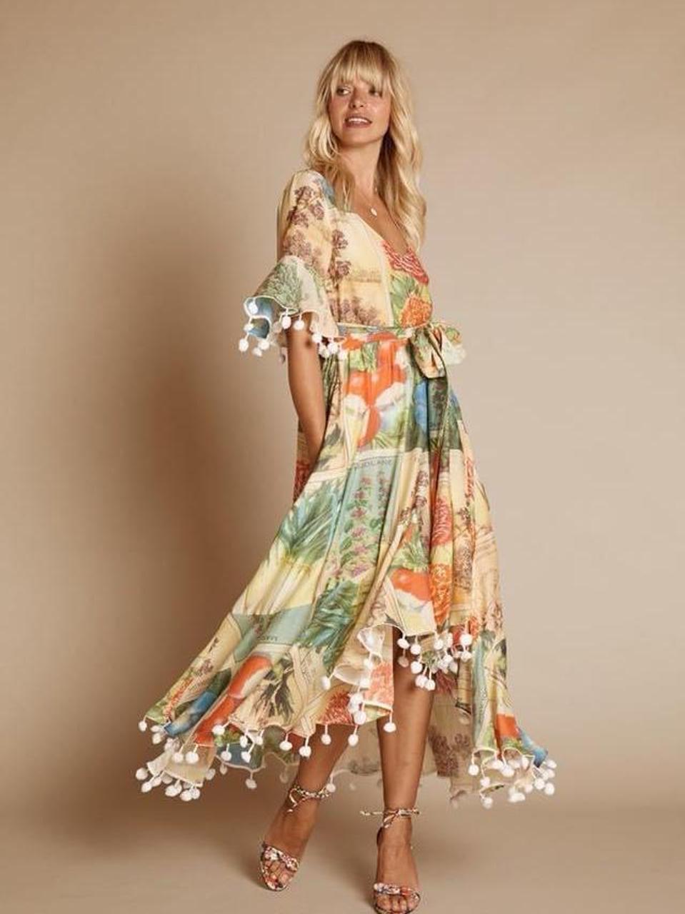 Binny dress - size 10 - super flattering - sold out... - Depop