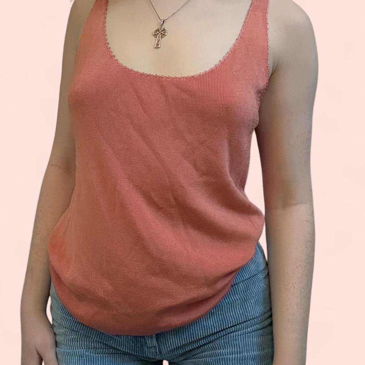🌺 Salmon colored vintage style tank top 🌺 Dana... | Depop
