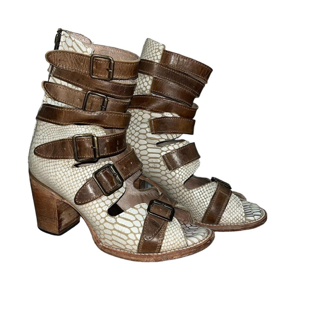 🦅 FREEBIRD White Snake Bond 🦅 Gladiator sandal with... - Depop