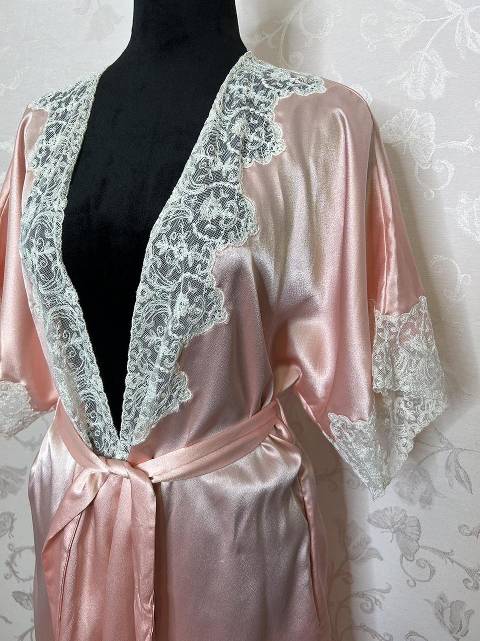 Vintage 90s pink silky lace robe #robe #mobwife... - Depop