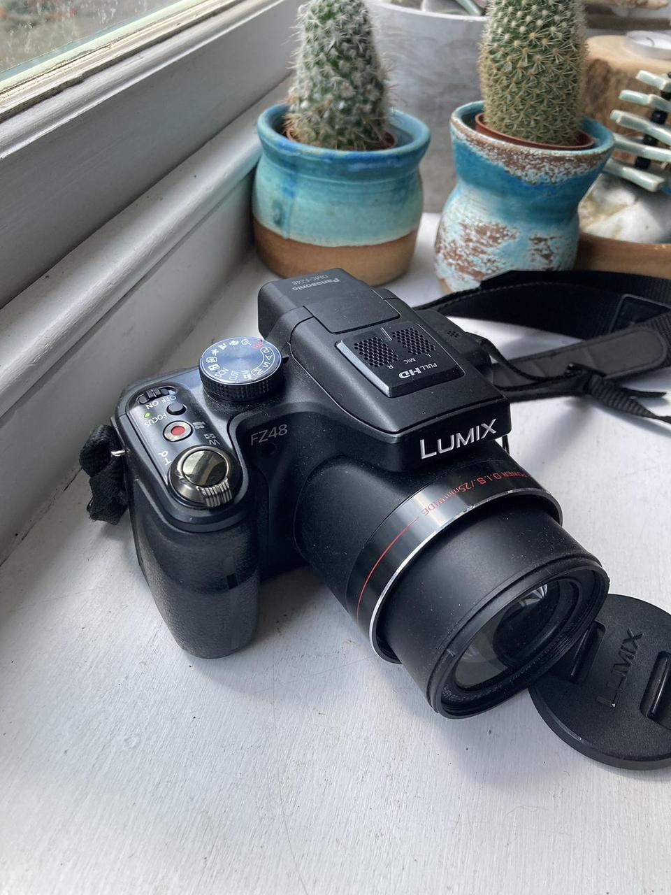Vintage LUMIX Panasonic DMC-FZ48 digital point and... - Depop