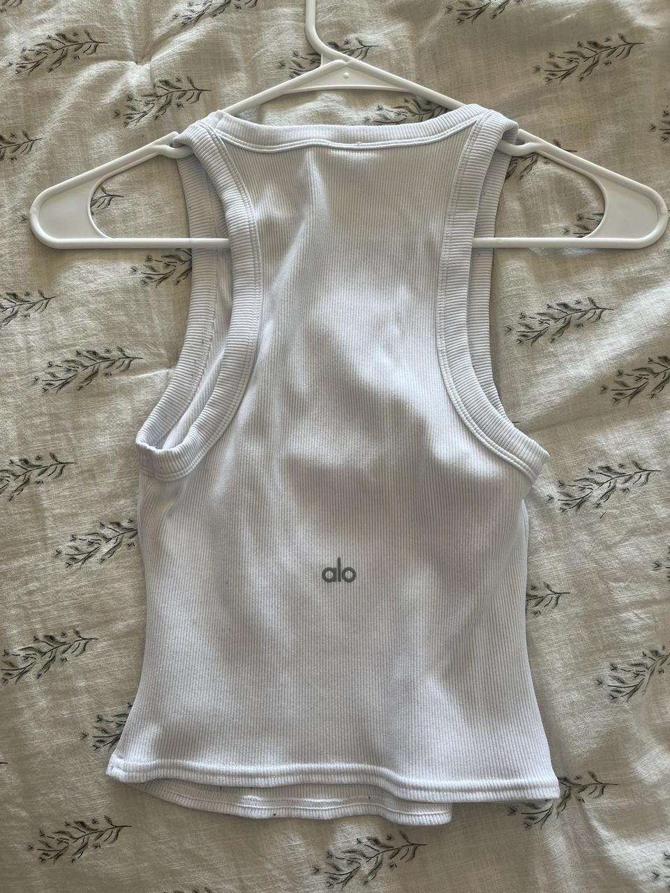 Alo tank White, Size Small #alo #aloyoga - Depop